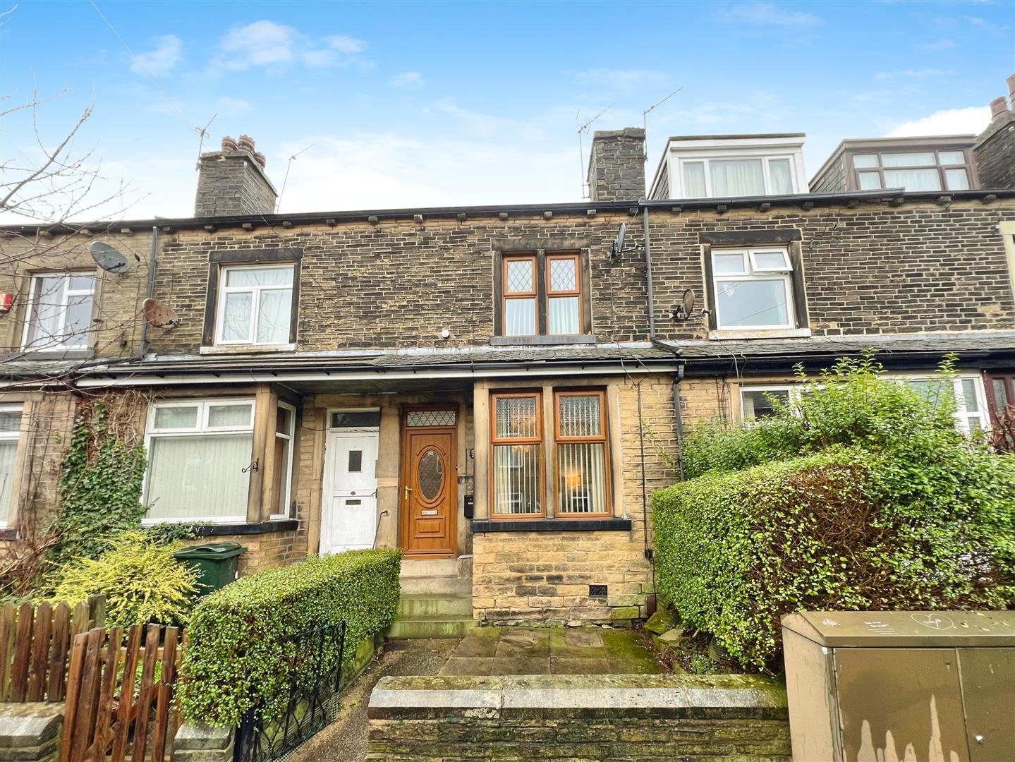 2 Bed, 1 Bath Property For Sale in Mount Street, Eccleshill, BD2 2JH